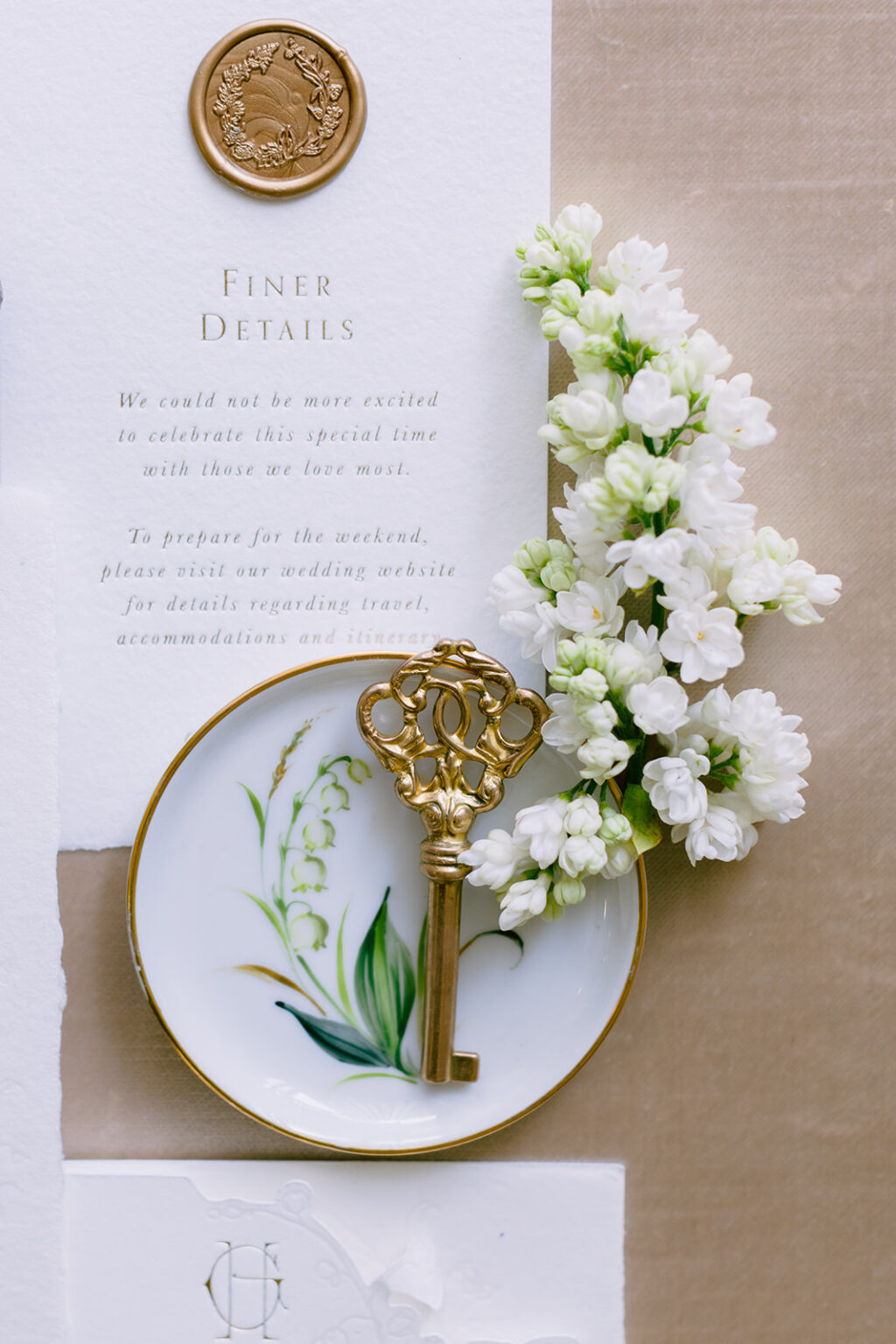 A Garden Inspired Romantic Wedding at Prospect Park Boathouse - Larisa ...